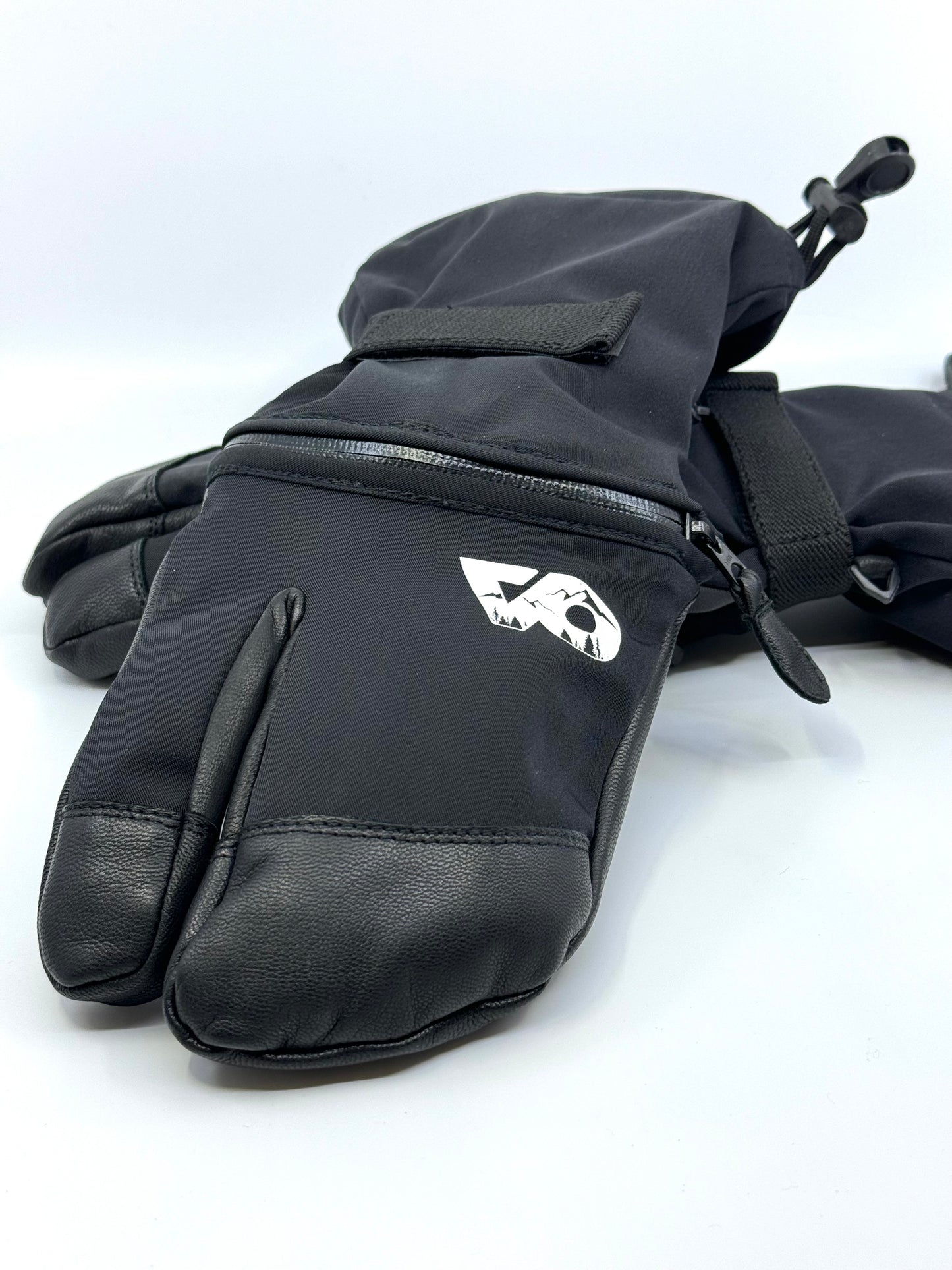BLACK AND BLACK TRIGGER MITTS – VO Gloves